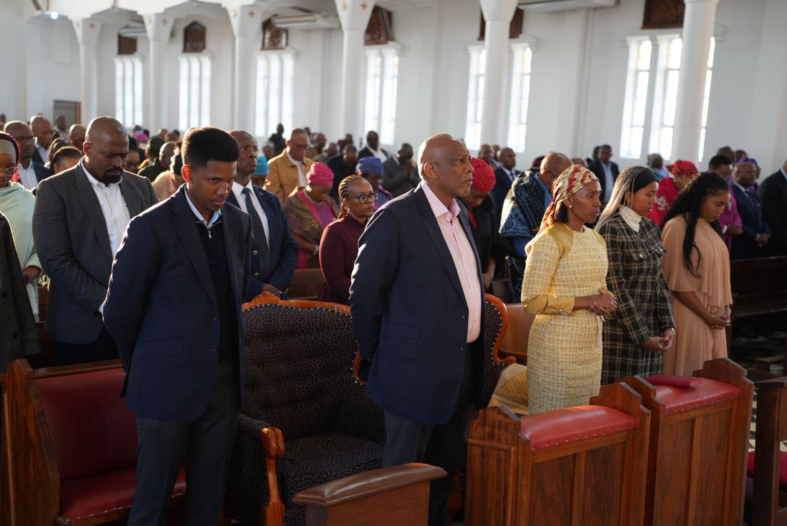 QUEEN'S 50th BIRTHDAY MARKED WITH HOLY MASS - Lesotho News Agency